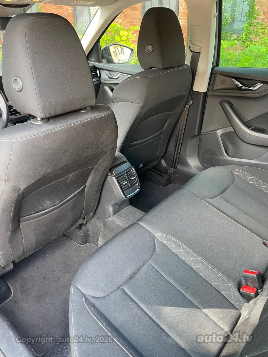 Pelēks Skoda KAMIQ 2023 Tallina, ar dzinēja tilpumu 1.00 L un nobraukumu 49 tūkst. km par 15800 €, foto 8 vietnē AUTOMOTO.COM.LV