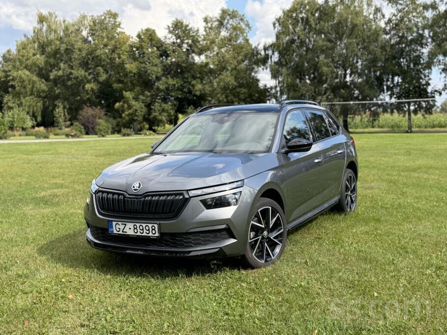 Grey Skoda KAMIQ 2023 in Riga, with an engine capacity of 1.50 L and mileage of 62 thousand km for 21950 €, photo 1 on AUTOMOTO.COM.LV