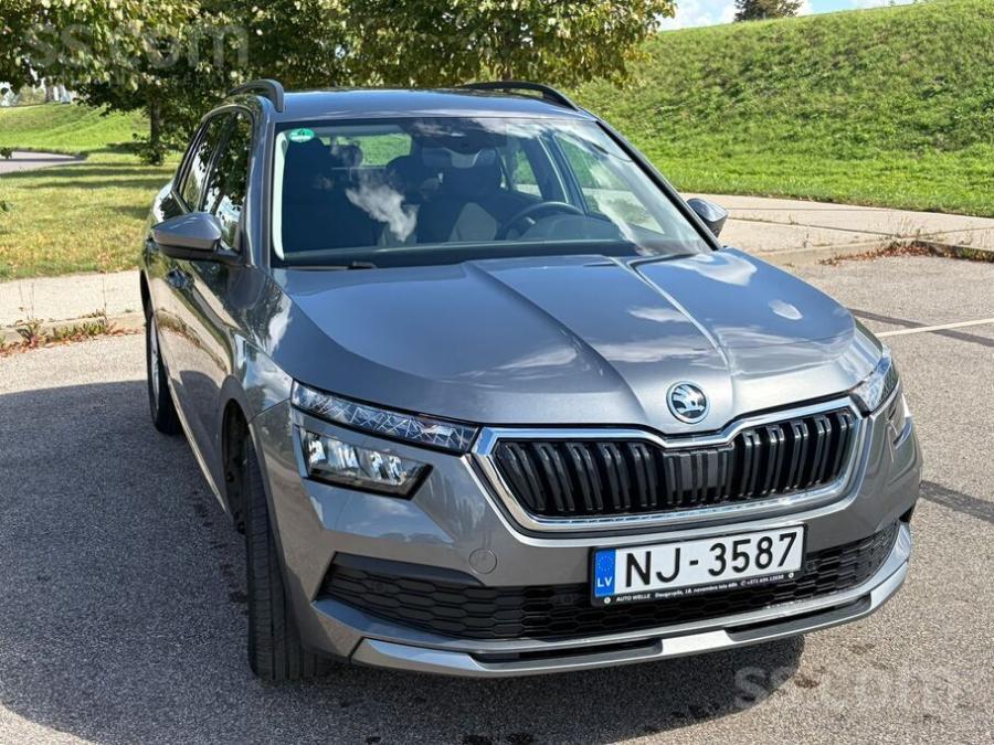 Pelēks Skoda KAMIQ 2023 Daugavpils, ar dzinēja tilpumu 1.00 L un nobraukumu 39 tūkst. km par 14577 €, foto 3 vietnē AUTOMOTO.COM.LV