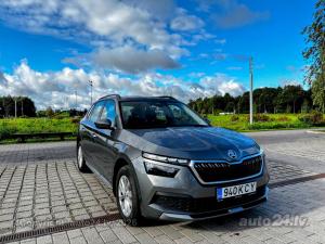 Grey Skoda KAMIQ 2023 in Tartu, with an engine capacity of 1.00 L and mileage of 46 thousand km for 18300 €, photo  on AUTOMOTO.COM.LV