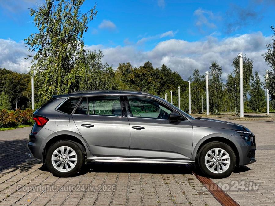 Grey Skoda KAMIQ 2023 in Tartu, with an engine capacity of 1.00 L and mileage of 46 thousand km for 18300 €, photo 4 on AUTOMOTO.COM.LV