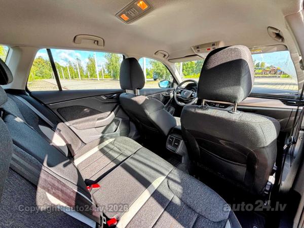 Grey Skoda KAMIQ 2023 in Tartu, with an engine capacity of 1.00 L and mileage of 46 thousand km for 18300 €, photo 9 on AUTOMOTO.COM.LV