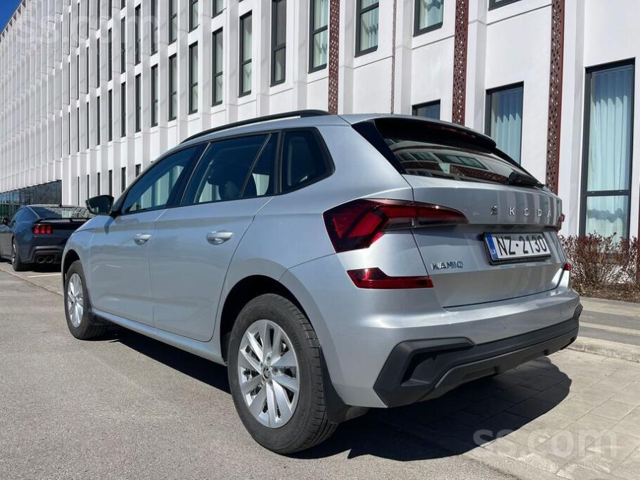 Pelēks Skoda KAMIQ 2024 Rīga, ar dzinēja tilpumu 1.00 L un nobraukumu 71 tūkst. km par 16800 €, foto 6 vietnē AUTOMOTO.COM.LV