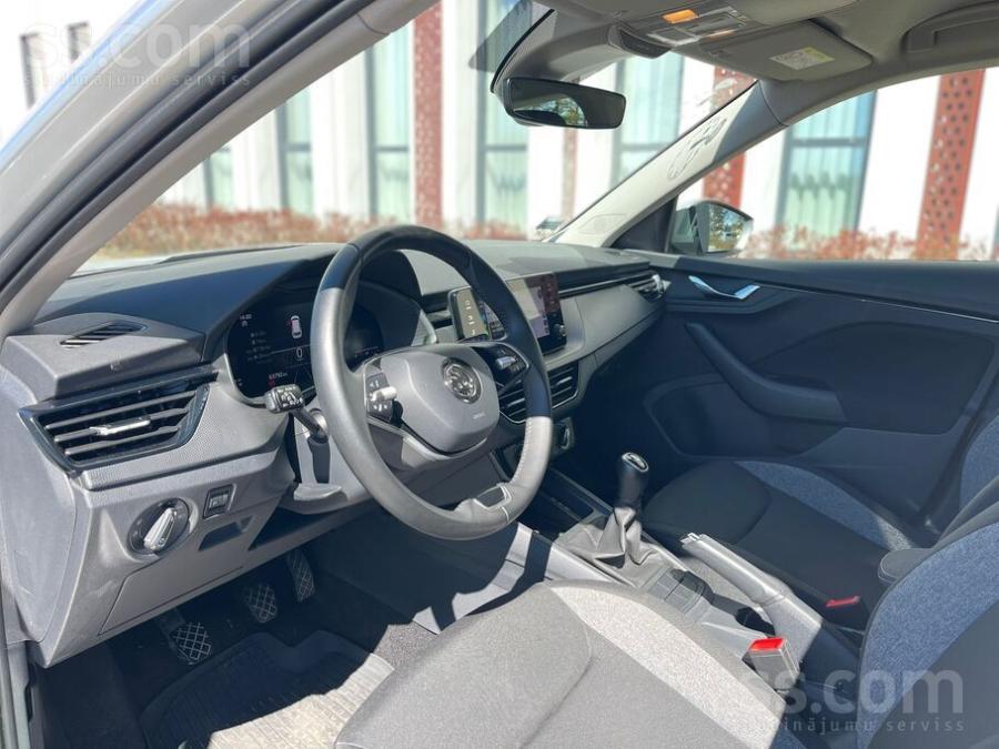 Pelēks Skoda KAMIQ 2024 Rīga, ar dzinēja tilpumu 1.00 L un nobraukumu 71 tūkst. km par 16800 €, foto 12 vietnē AUTOMOTO.COM.LV