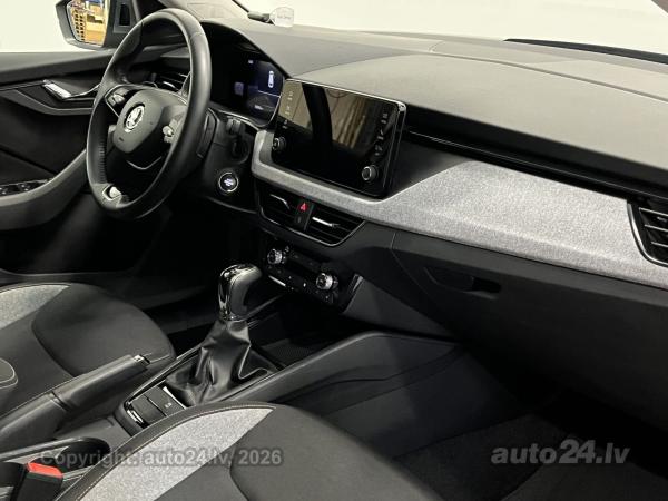 Grey Skoda KAMIQ 2024 in Tallinn, with an engine capacity of 1.00 L and mileage of 34 thousand km for 18990 €, photo 3 on AUTOMOTO.COM.LV