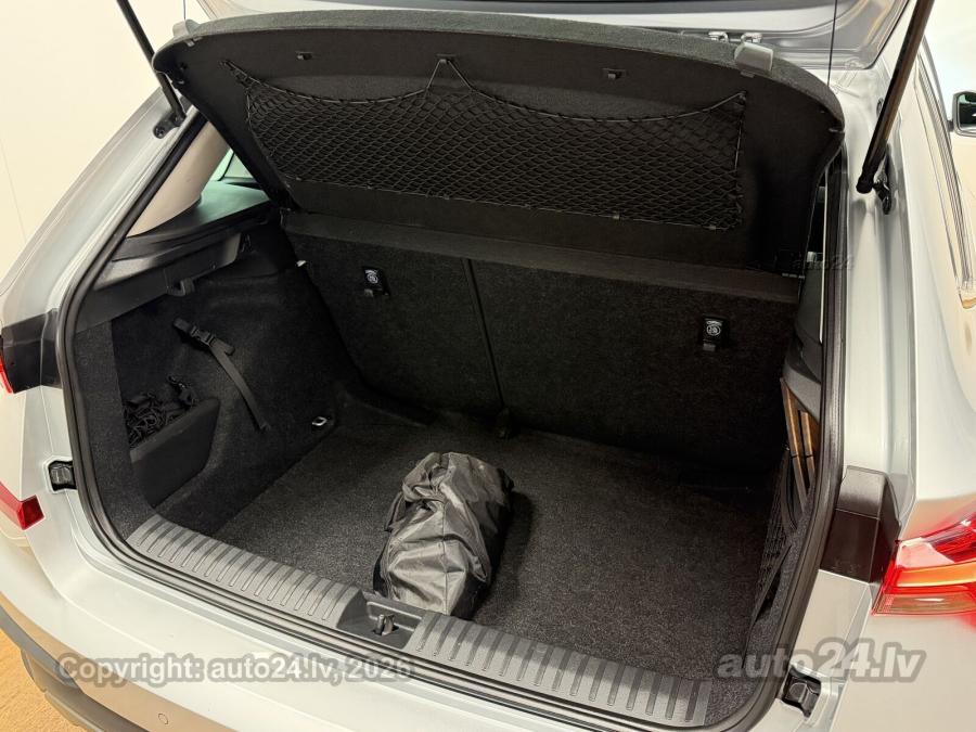 Pelēks Skoda KAMIQ 2024 Tallina, ar dzinēja tilpumu 1.00 L un nobraukumu 35 tūkst. km par 18985 €, foto 9 vietnē AUTOMOTO.COM.LV