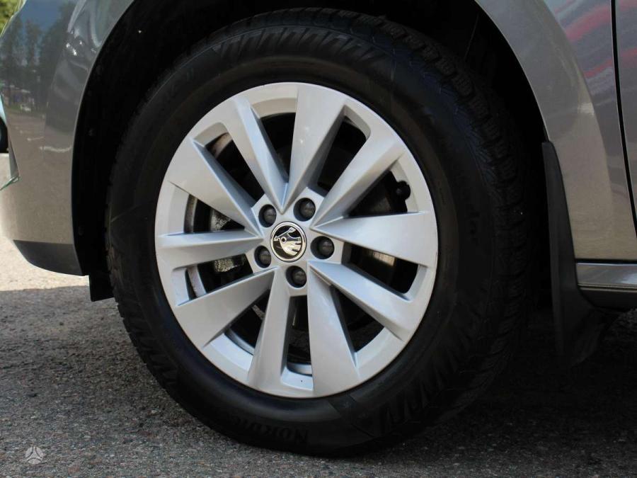 Grey Skoda KAMIQ 2024 in Vilnius, with an engine capacity of 1.00 L and mileage of 32 thousand km for 18800 €, photo 20 on AUTOMOTO.COM.LV