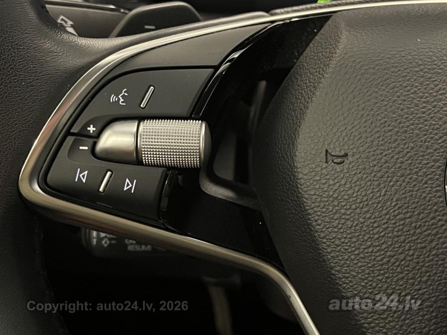 Grey Skoda KAMIQ 2024 in Tallinn, with an engine capacity of 1.00 L and mileage of 32 thousand km for 18490 €, photo 14 on AUTOMOTO.COM.LV