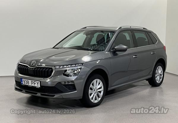 Pelēks Skoda KAMIQ 2024 Tallina, ar dzinēja tilpumu 1.00 L un nobraukumu 35 tūkst. km par 18490 €, foto 1 vietnē AUTOMOTO.COM.LV