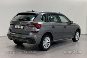 Grey Skoda KAMIQ 2024 in Tallinn, with an engine capacity of 1.00 L and mileage of 35 thousand km for 18490 €, photo 3 on AUTOMOTO.COM.LV
