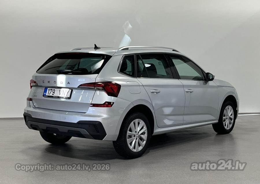 Grey Skoda KAMIQ 2024 in Tallinn, with an engine capacity of 1.00 L and mileage of 39 thousand km for 17990 €, photo 3 on AUTOMOTO.COM.LV