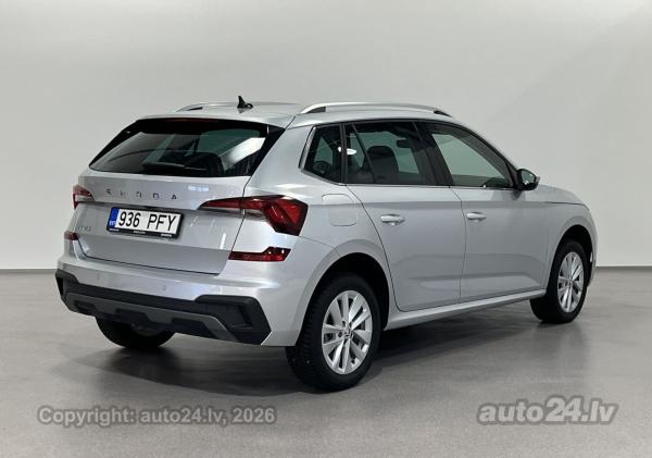 Pelēks Skoda KAMIQ 2024 Tallina, ar dzinēja tilpumu 1.00 L un nobraukumu 32 tūkst. km par 18490 €, foto 2 vietnē AUTOMOTO.COM.LV