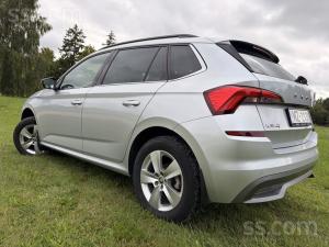 Pelēks Skoda KAMIQ 2024 Rīga, ar dzinēja tilpumu 1.00 L un nobraukumu 60 tūkst. km par 13800 €, foto 3 vietnē AUTOMOTO.COM.LV