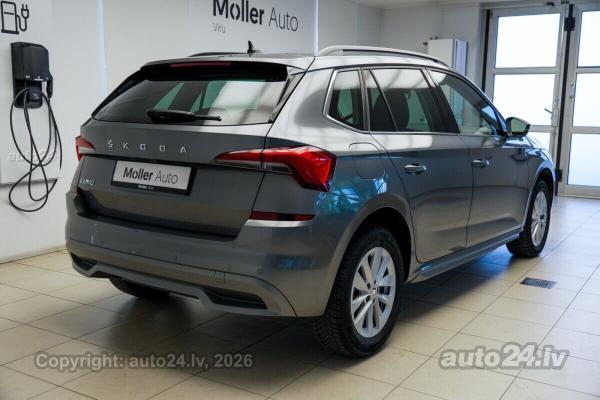 Pelēks Skoda KAMIQ 2024 Jehvi, ar dzinēja tilpumu 1.00 L un nobraukumu 43 tūkst. km par 22000 €, foto 5 vietnē AUTOMOTO.COM.LV
