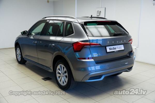 Pelēks Skoda KAMIQ 2024 Jehvi, ar dzinēja tilpumu 1.00 L un nobraukumu 43 tūkst. km par 22000 €, foto 6 vietnē AUTOMOTO.COM.LV