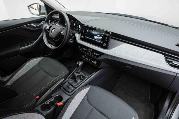 Skoda KAMIQ 2024 Peetri, ar dzinēja tilpumu 1.00 L un nobraukumu 36 tūkst. km par 24050 €, foto 9 vietnē AUTOMOTO.COM.LV