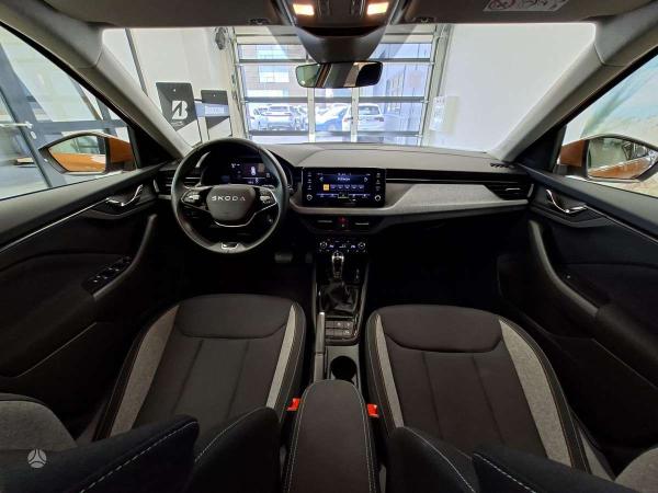 Oranžs Skoda KAMIQ 2025 Kauņa, ar dzinēja tilpumu 1.00 L un nobraukumu 22 tūkst. km par 21000 €, foto 9 vietnē AUTOMOTO.COM.LV