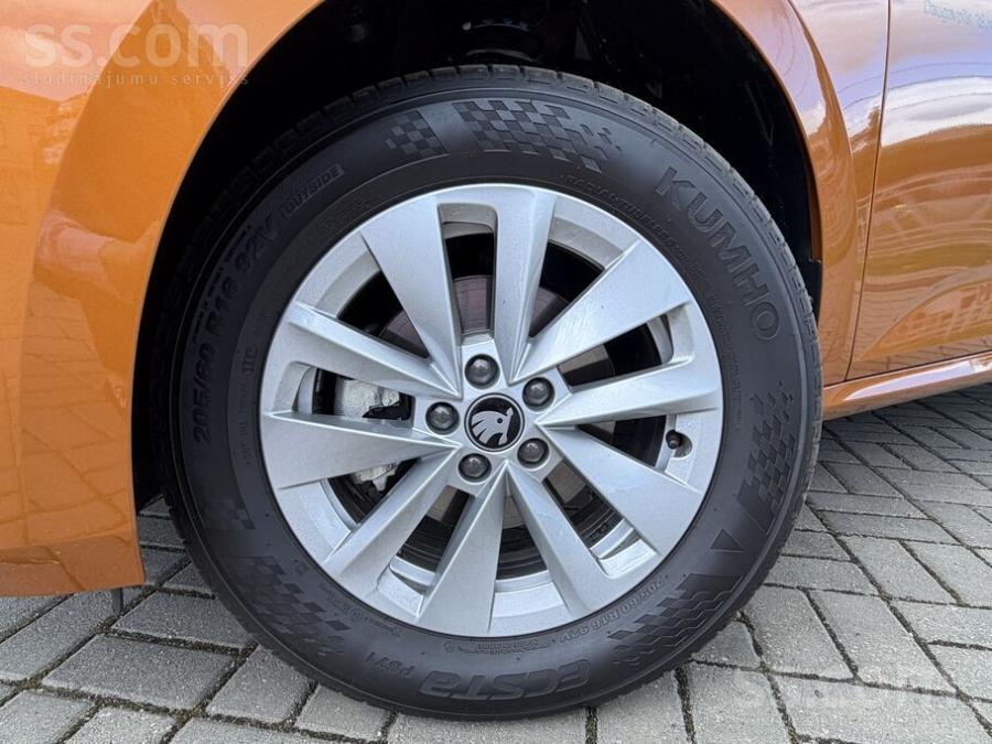 Oranžs Skoda KAMIQ 2025 Daugavpils, ar dzinēja tilpumu 1.00 L un nobraukumu 3 tūkst. km par 23500 €, foto 6 vietnē AUTOMOTO.COM.LV