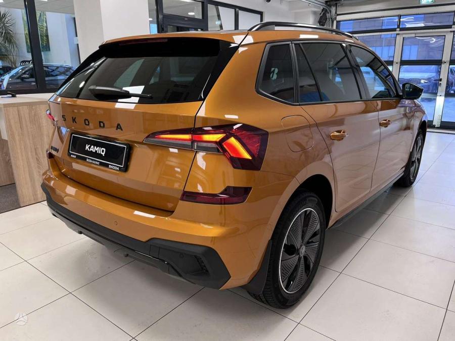 Oranžs Skoda KAMIQ 2026 Kauņa, ar dzinēja tilpumu 1.00 L un nobraukumu 6 tūkst. km par 27340 €, foto 5 vietnē AUTOMOTO.COM.LV