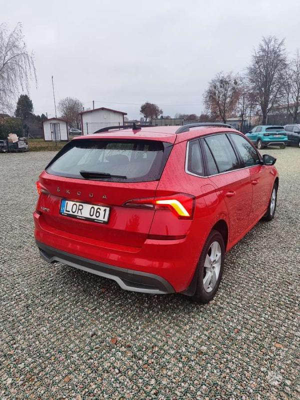 Sarkans Skoda KAMIQ 2020 Kauņa, ar dzinēja tilpumu 1.60 L un nobraukumu 90 tūkst. km par 17900 €, foto 4 vietnē AUTOMOTO.COM.LV
