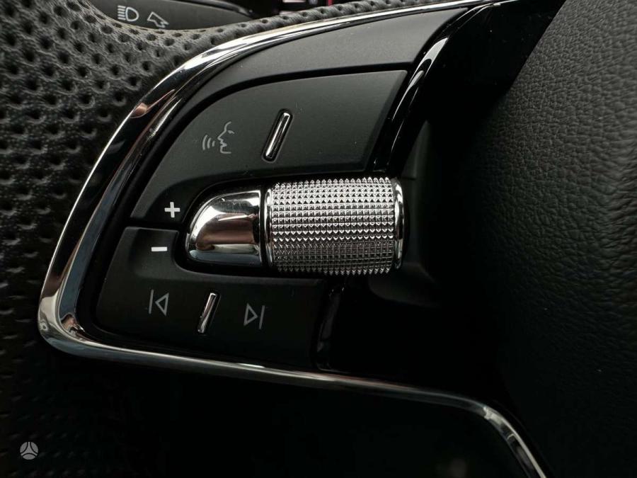 Sarkans Skoda KAMIQ 2022 Viļņa, ar dzinēja tilpumu 1.50 L un nobraukumu 70 tūkst. km par 22450 €, foto 11 vietnē AUTOMOTO.COM.LV