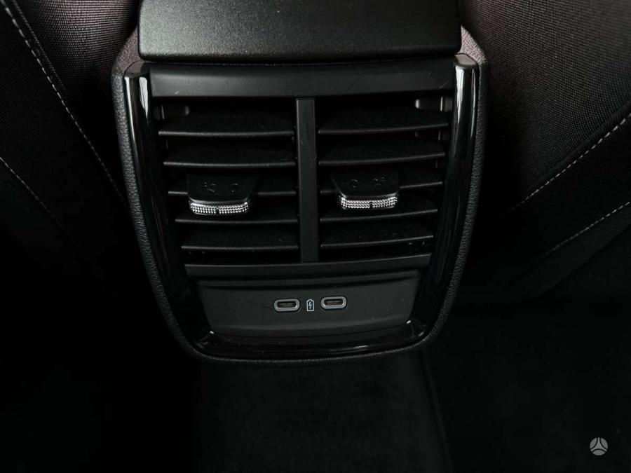 Sarkans Skoda KAMIQ 2022 Viļņa, ar dzinēja tilpumu 1.50 L un nobraukumu 70 tūkst. km par 22450 €, foto 26 vietnē AUTOMOTO.COM.LV
