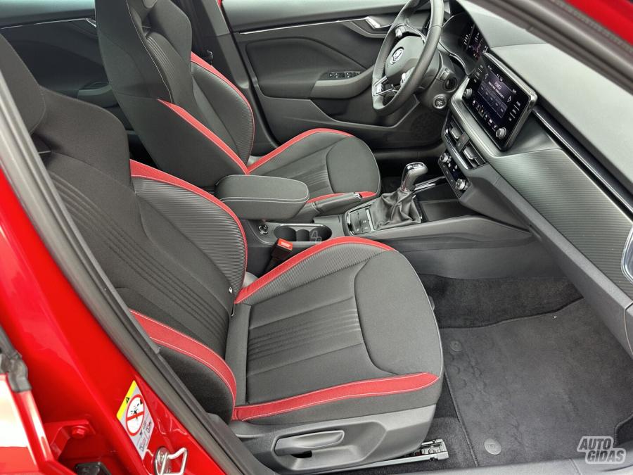 Sarkans Skoda KAMIQ 2022 Avižieniai, ar dzinēja tilpumu 1.50 L un nobraukumu 70 tūkst. km par 22450 €, foto 5 vietnē AUTOMOTO.COM.LV