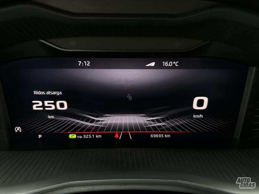 Sarkans Skoda KAMIQ 2022 Avižieniai, ar dzinēja tilpumu 1.50 L un nobraukumu 70 tūkst. km par 22450 €, foto 10 vietnē AUTOMOTO.COM.LV