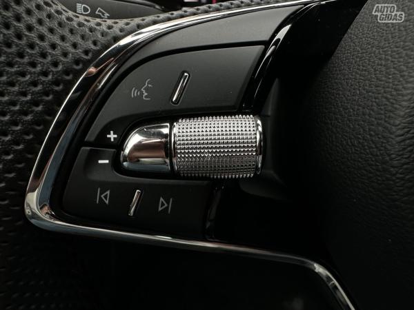 Sarkans Skoda KAMIQ 2022 Avižieniai, ar dzinēja tilpumu 1.50 L un nobraukumu 70 tūkst. km par 22450 €, foto 11 vietnē AUTOMOTO.COM.LV