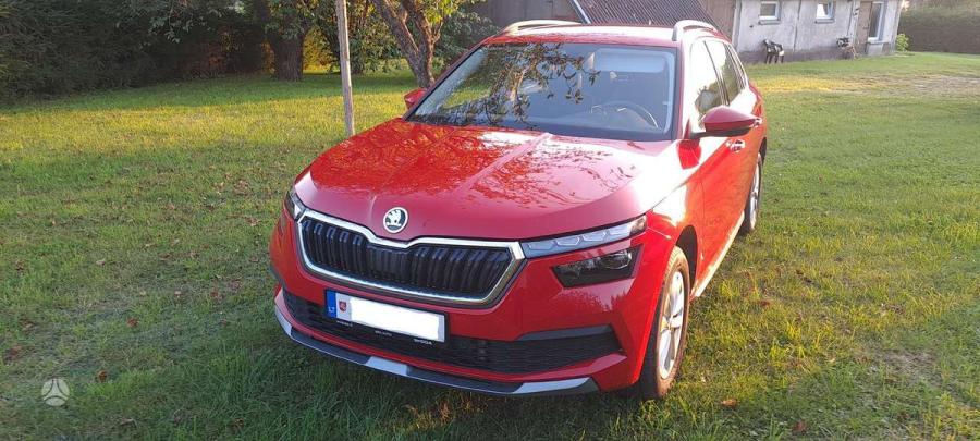 Red Skoda KAMIQ 2023 in Vilnius, with an engine capacity of 1.00 L and mileage of 11 thousand km for 17500 €, photo 3 on AUTOMOTO.COM.LV