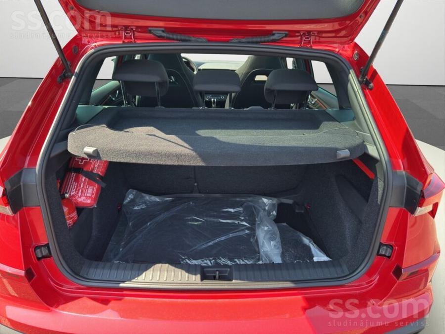 Red Skoda KAMIQ 2024 in Riga, with an engine capacity of 1.50 L and mileage of 29 thousand km for 25990 €, photo 18 on AUTOMOTO.COM.LV