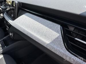 Sarkans Skoda KAMIQ 2026 Valmiera, ar dzinēja tilpumu 1.00 L un nobraukumu 1 tūkst. km par 23500 €, foto 13 vietnē AUTOMOTO.COM.LV