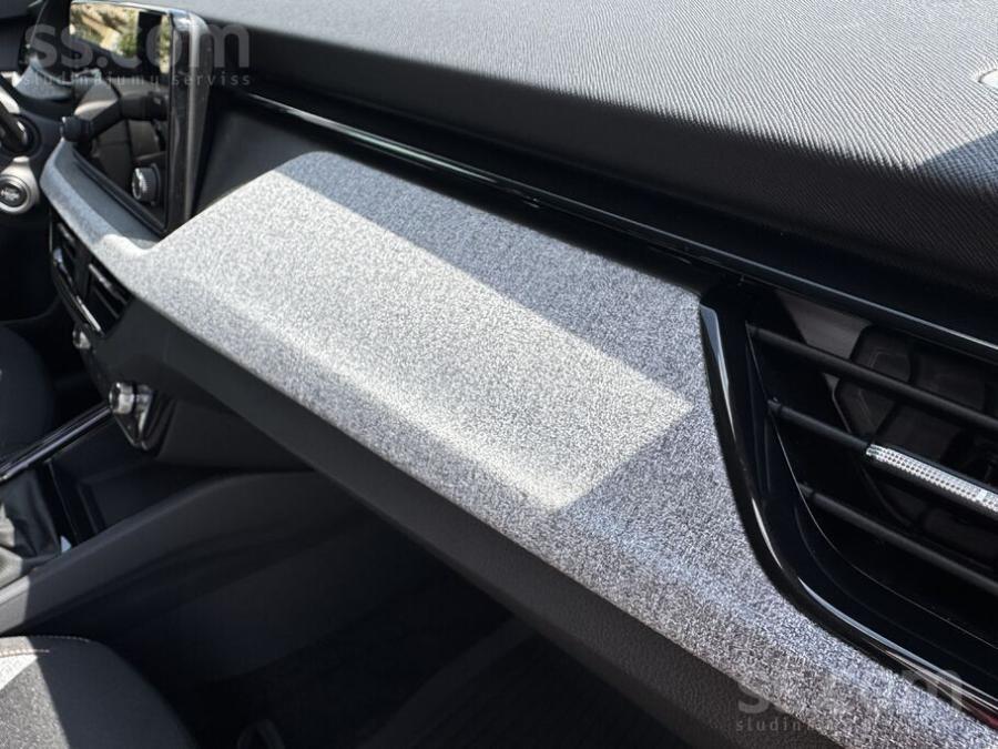 Sarkans Skoda KAMIQ 2026 Valmiera, ar dzinēja tilpumu 1.00 L un nobraukumu 1 tūkst. km par 23500 €, foto 13 vietnē AUTOMOTO.COM.LV