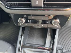 Sarkans Skoda KAMIQ 2026 Valmiera, ar dzinēja tilpumu 1.00 L un nobraukumu 1 tūkst. km par 23500 €, foto 16 vietnē AUTOMOTO.COM.LV