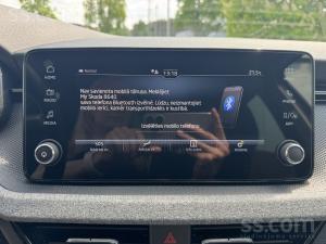 Sarkans Skoda KAMIQ 2026 Valmiera, ar dzinēja tilpumu 1.00 L un nobraukumu 1 tūkst. km par 23500 €, foto 27 vietnē AUTOMOTO.COM.LV