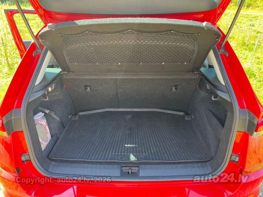 Sarkans Skoda KAMIQ 2020 Tartu, ar dzinēja tilpumu 1.00 L un nobraukumu 157 tūkst. km par 9900 €, foto 12 vietnē AUTOMOTO.COM.LV