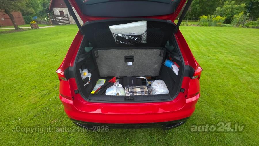 Sarkans Skoda KAMIQ 2020 Tallina, ar dzinēja tilpumu 1.50 L un nobraukumu 60 tūkst. km par 19000 €, foto 24 vietnē AUTOMOTO.COM.LV