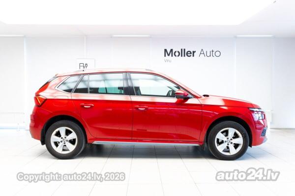 Skoda KAMIQ 2021 in Johvi on AUTOMOTO.COM.LV Red Skoda KAMIQ 2021 in Johvi, with an engine capacity of 1.00 L and mileage of 73 thousand km for 13000 €, photo 5 on AUTOMOTO.COM.LV