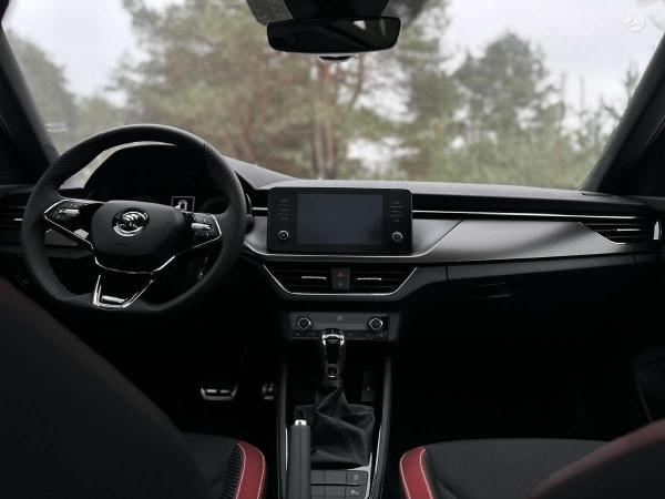 Sarkans Skoda KAMIQ 2024 Kauņa, ar dzinēja tilpumu 1.00 L un nobraukumu 3 tūkst. km par 24700 €, foto 11 vietnē AUTOMOTO.COM.LV
