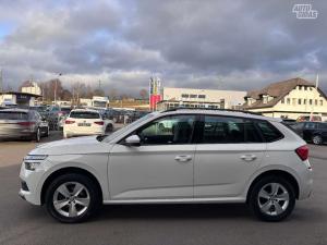 White Skoda KAMIQ 2020 in Kaunas, with an engine capacity of 1.50 L and mileage of 64 thousand km for 22915 €, photo 9 on AUTOMOTO.COM.LV