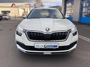 White Skoda KAMIQ 2020 in Kaunas, with an engine capacity of 1.50 L and mileage of 64 thousand km for 22915 €, photo 11 on AUTOMOTO.COM.LV