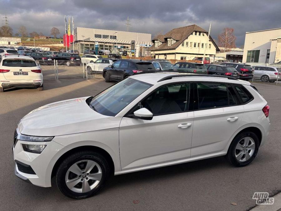 White Skoda KAMIQ 2020 in Kaunas, with an engine capacity of 1.50 L and mileage of 64 thousand km for 22915 €, photo 12 on AUTOMOTO.COM.LV