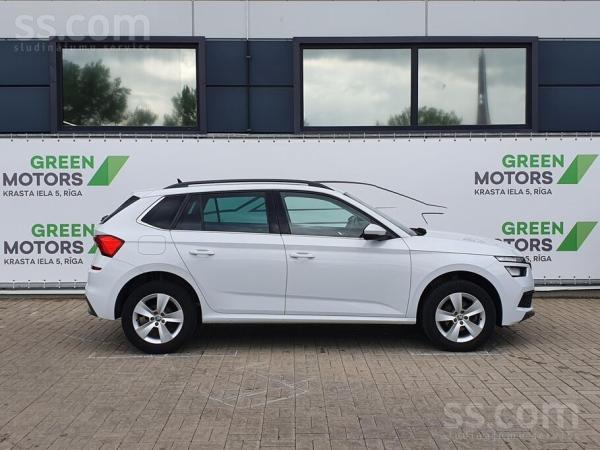White Skoda KAMIQ 2020 in Riga, with an engine capacity of 1.00 L and mileage of 86 thousand km for 15500 €, photo 4 on AUTOMOTO.COM.LV