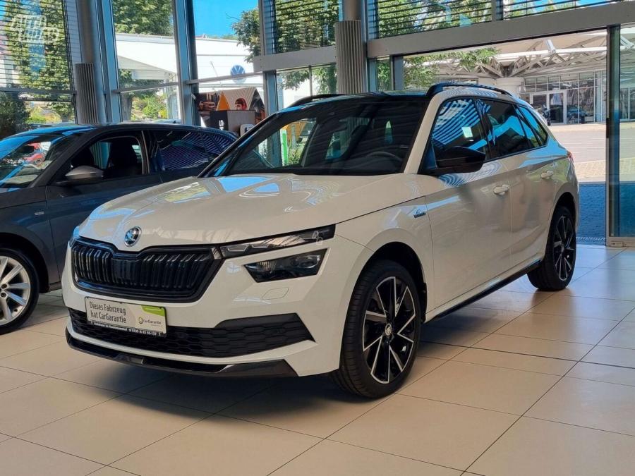 White Skoda KAMIQ 2021 in Kaunas, with an engine capacity of 1.50 L and mileage of 59 thousand km for 27929 €, photo 1 on AUTOMOTO.COM.LV