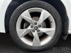 White Skoda KAMIQ 2021 in Riga, with an engine capacity of 1.00 L and mileage of 103 thousand km for 13720 €, photo 13 on AUTOMOTO.COM.LV