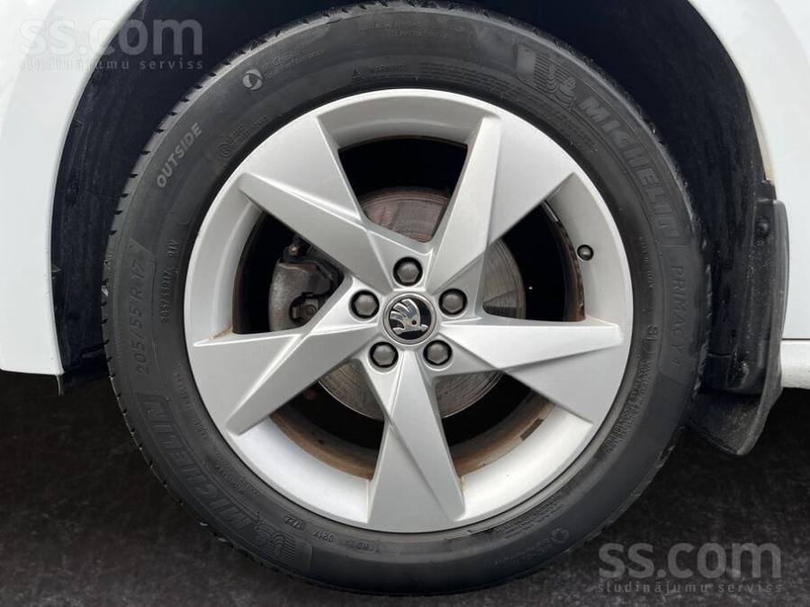 White Skoda KAMIQ 2021 in Riga, with an engine capacity of 1.00 L and mileage of 103 thousand km for 13720 €, photo 13 on AUTOMOTO.COM.LV
