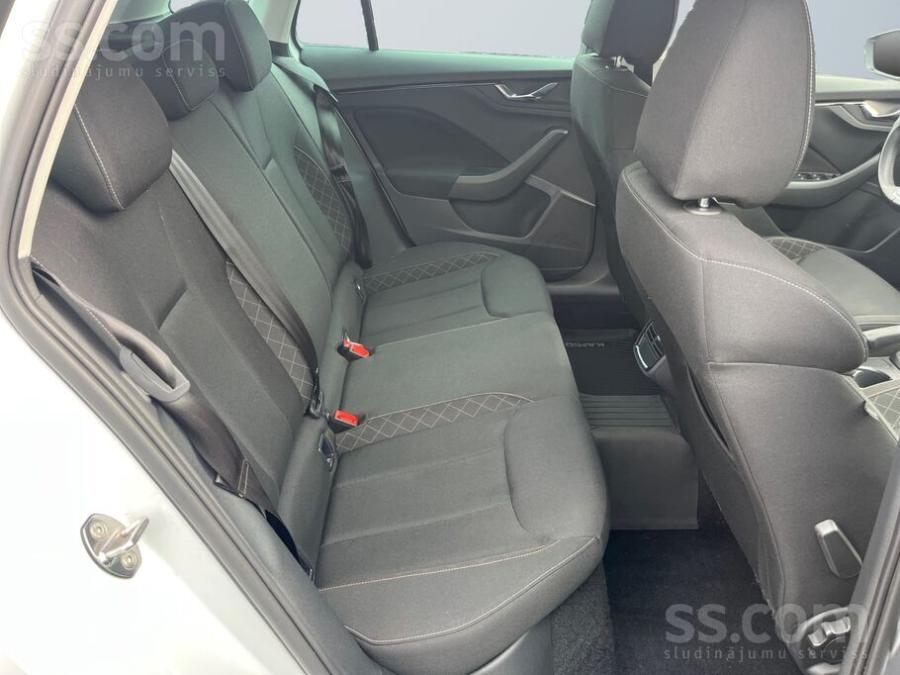 White Skoda KAMIQ 2021 in Riga, with an engine capacity of 1.00 L and mileage of 103 thousand km for 13720 €, photo 14 on AUTOMOTO.COM.LV
