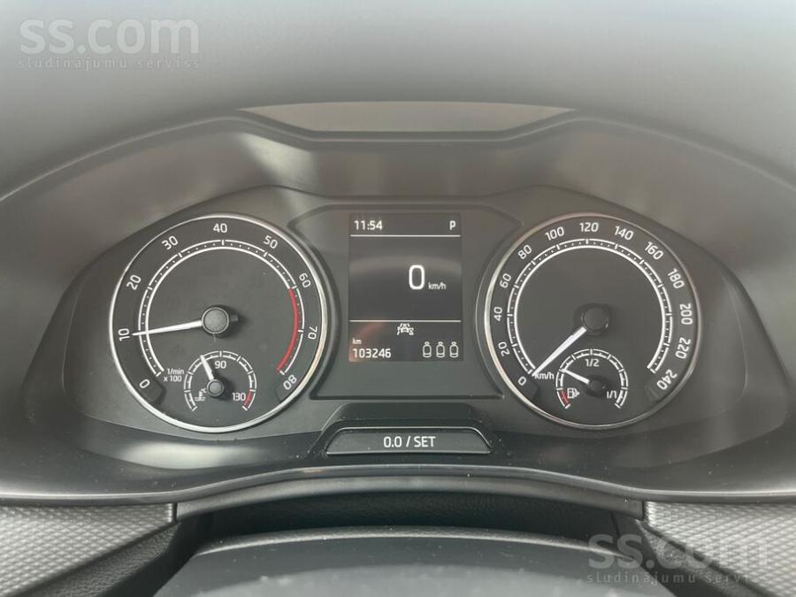 White Skoda KAMIQ 2021 in Riga, with an engine capacity of 1.00 L and mileage of 103 thousand km for 13720 €, photo 19 on AUTOMOTO.COM.LV