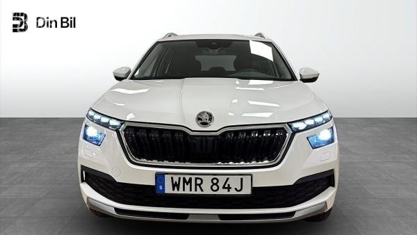White Skoda KAMIQ 2023 in Kaunas, with an engine capacity of 0.00 L and mileage of 28 thousand km for 24397 €, photo 4 on AUTOMOTO.COM.LV