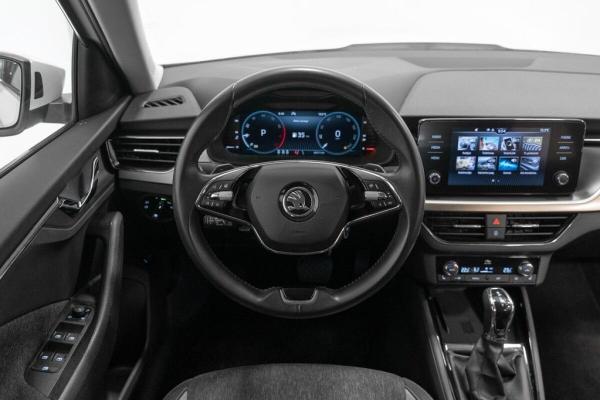 Balts Skoda KAMIQ 2023 Viļņa, ar dzinēja tilpumu 1.00 L un nobraukumu 61 tūkst. km par 18600 €, foto 11 vietnē AUTOMOTO.COM.LV